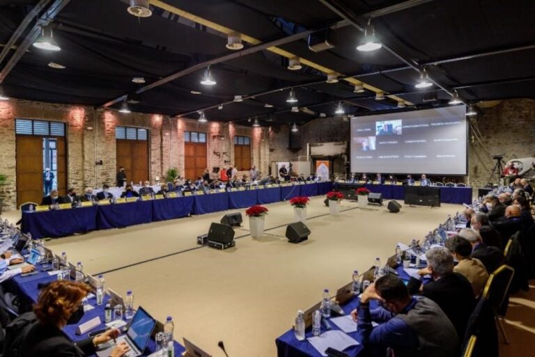 Το ΤΕΧΝΟΛΟΓΙΚΟ ΠΟΛΙΤΙΣΤΙΚΟ ΠΑΡΚΟ ΛΑΥΡΙΟΥ ΤΟΥ Ε.Μ.Π.: Ένα πολύπλευρο ...